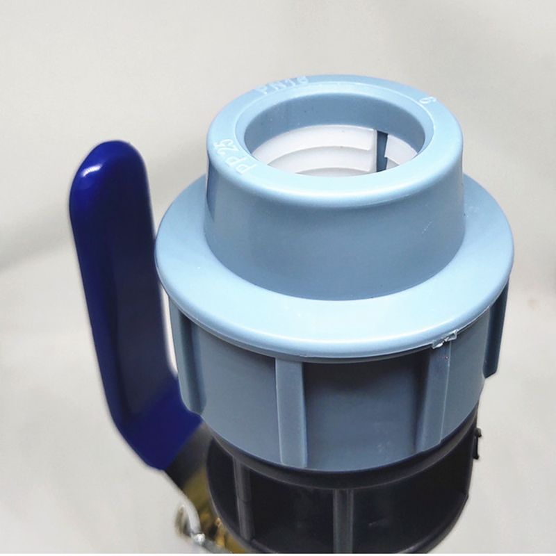 IBC water tank outlet fitting/connector/adapter S60X6 with range of tap ...